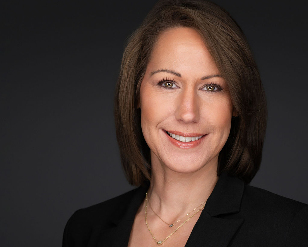 Cincinnati Headshots | LinkedIn, Acting & Business Photos - Mark Denney