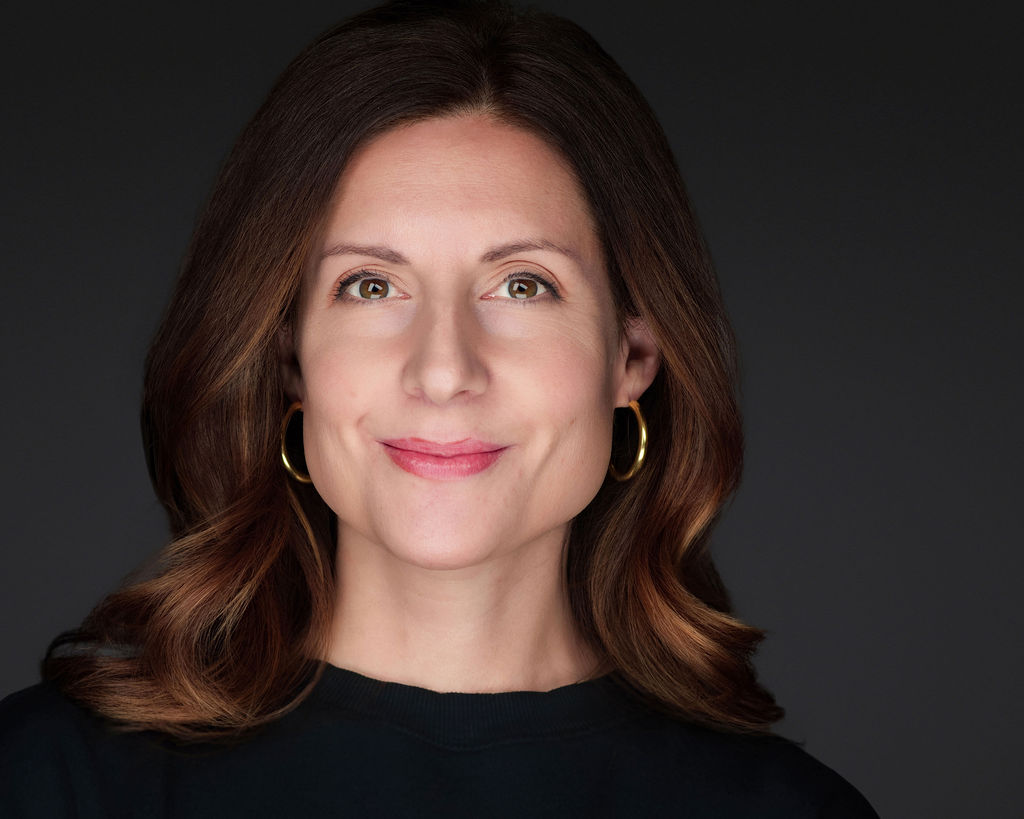 Cincinnati Headshots | LinkedIn, Acting & Business Photos - Mark Denney