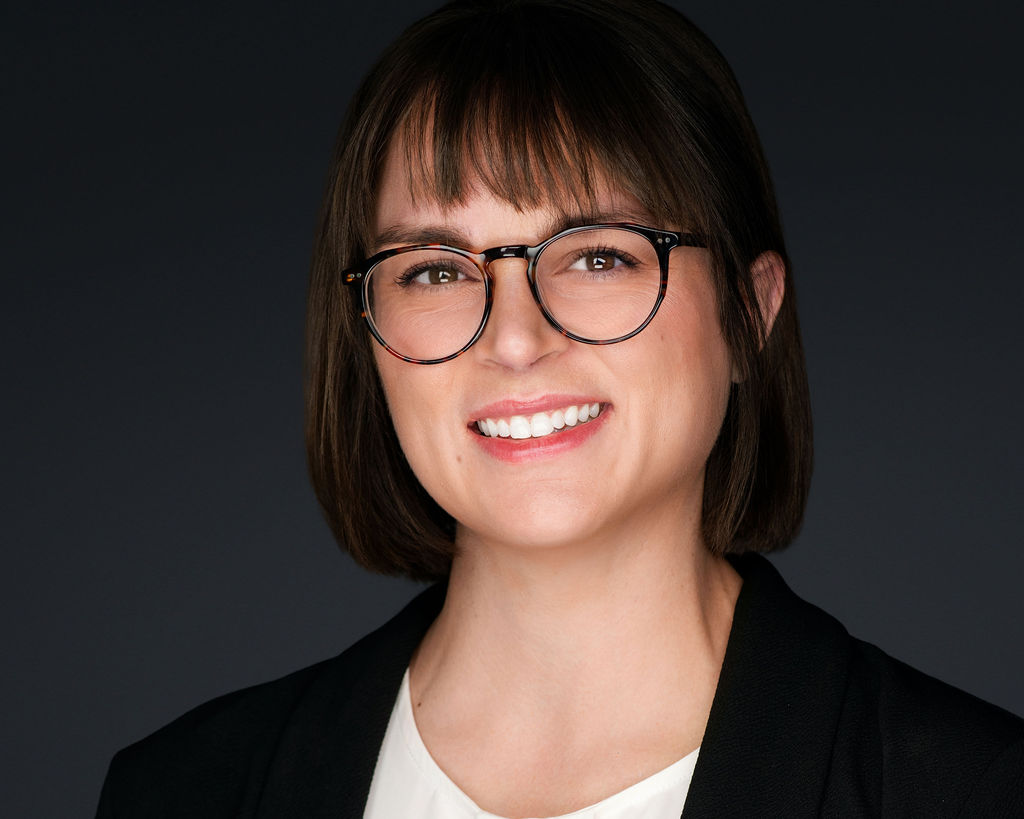 Cincinnati Headshots | LinkedIn, Acting & Business Photos - Mark Denney